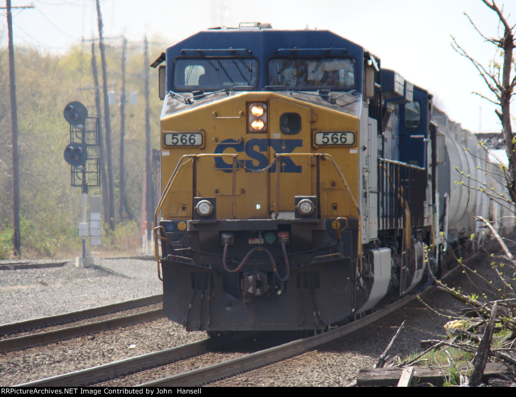CSX 566
